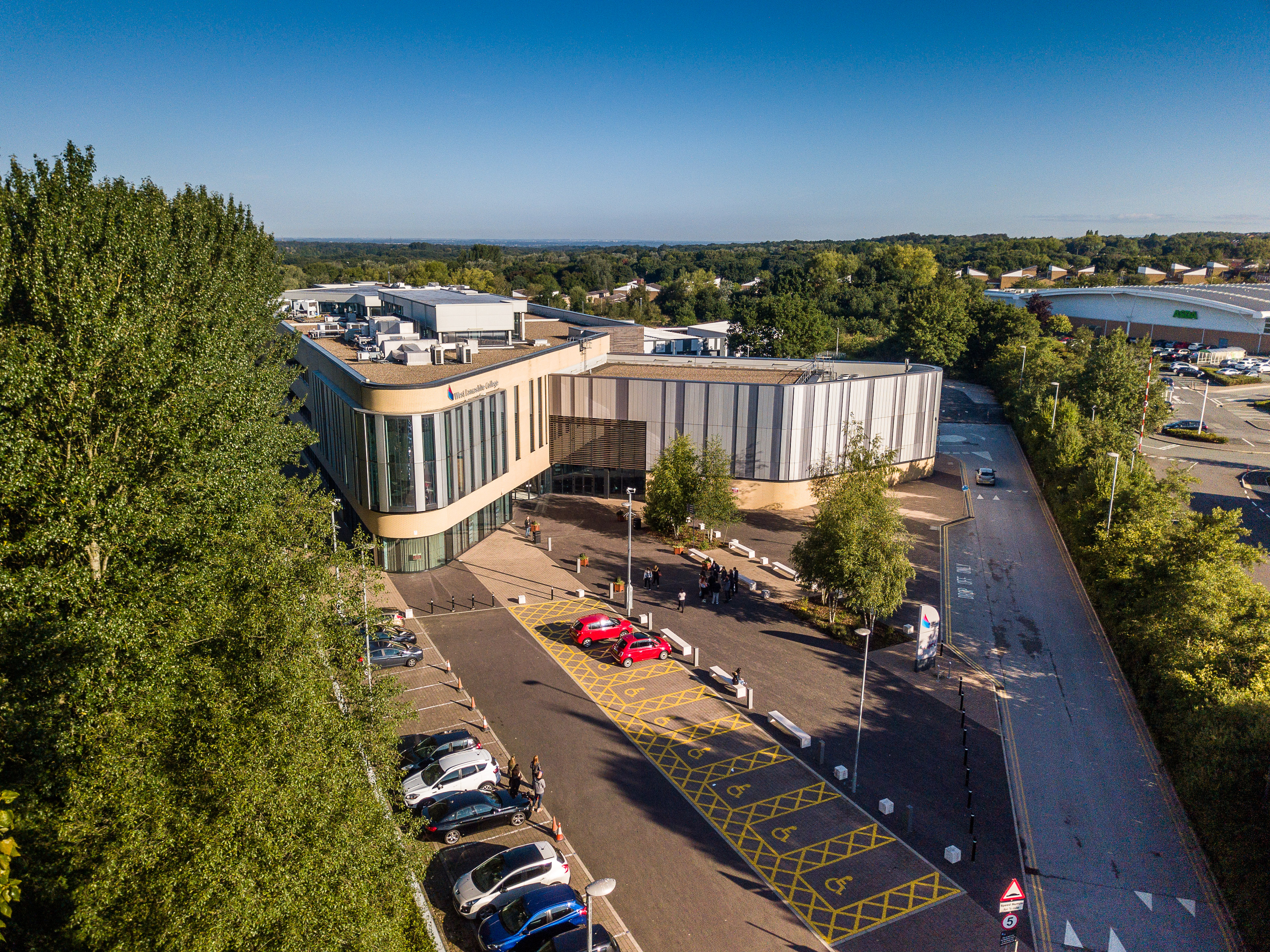 Student Life at West Lancashire College | 16-18 College | Adult Course ...